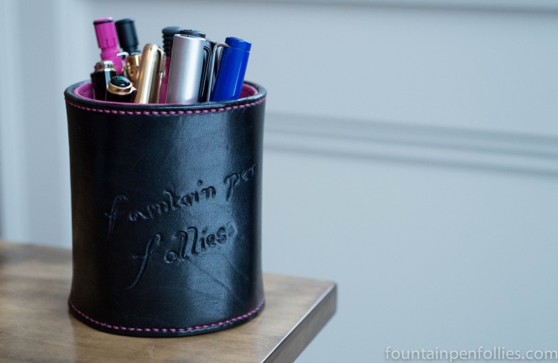 A Peek at the Pen Cup: Deluxe Edition – Fountain Pen Follies